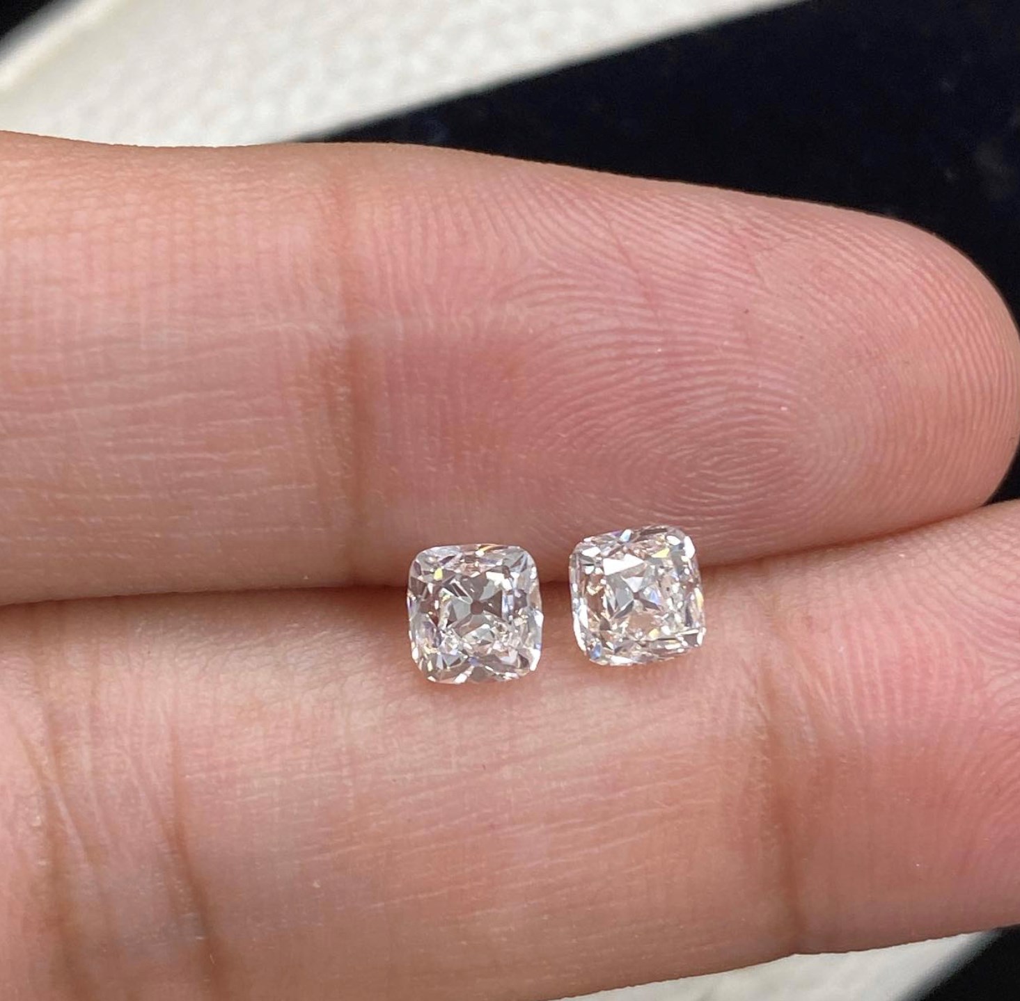 1.32ct Total Weight Matching Pair Of IJ Color VS Clarity Opd Miner ...